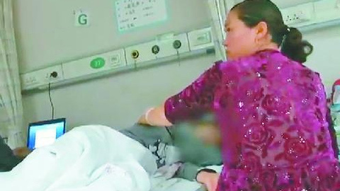 大二女生宿舍水杯被同学投毒 疑因奖学金遭人嫉