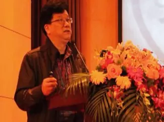 主题报告-崔允漷《提升校本课程方案的专业性》