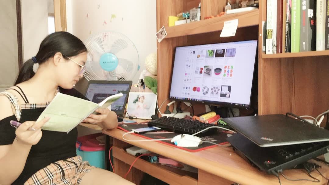 电商:上架产品8天,0订单,创业者打工妹想月入过万,可能吗?