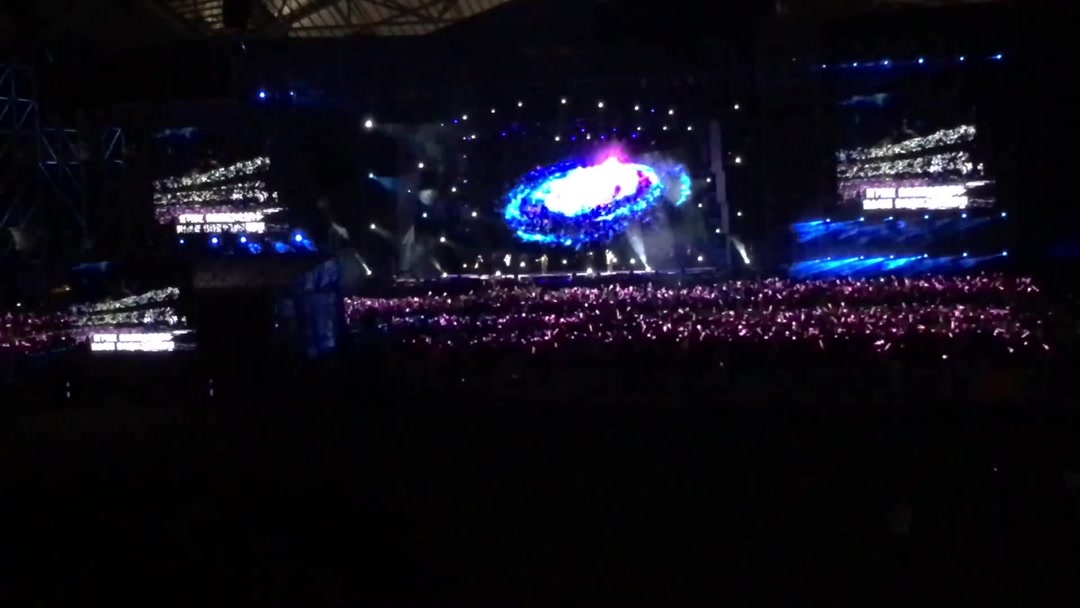 2017周杰伦地表最强世界巡回演唱会沈阳站第二场 最长的电影(点歌) ...