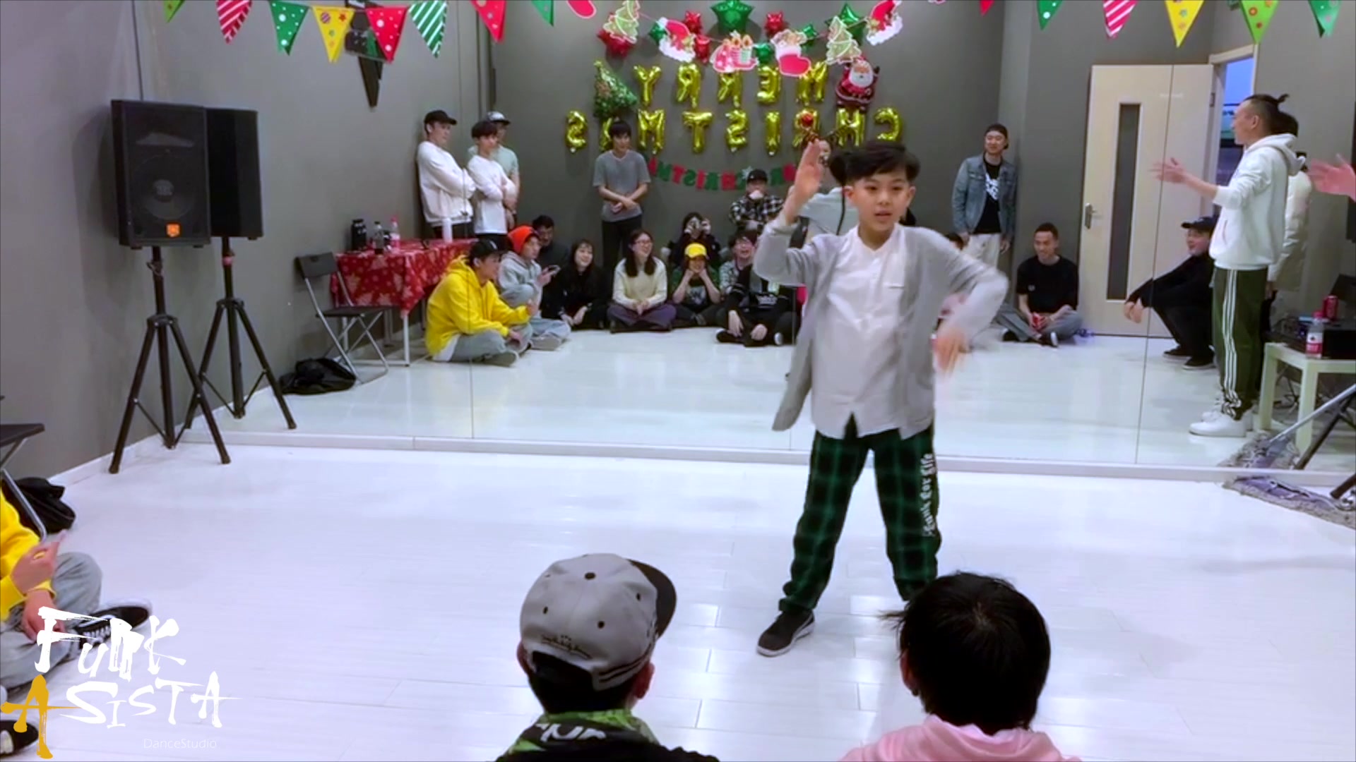 四年级小学生Popping Show炸翻现场
