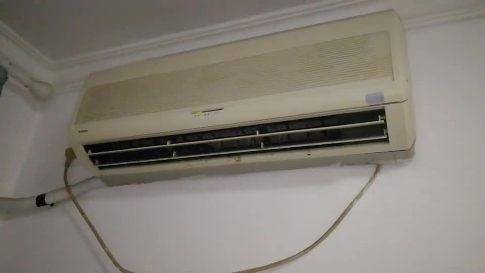 空调缺不缺氟看一下这里就知道了,非常明显的特征.