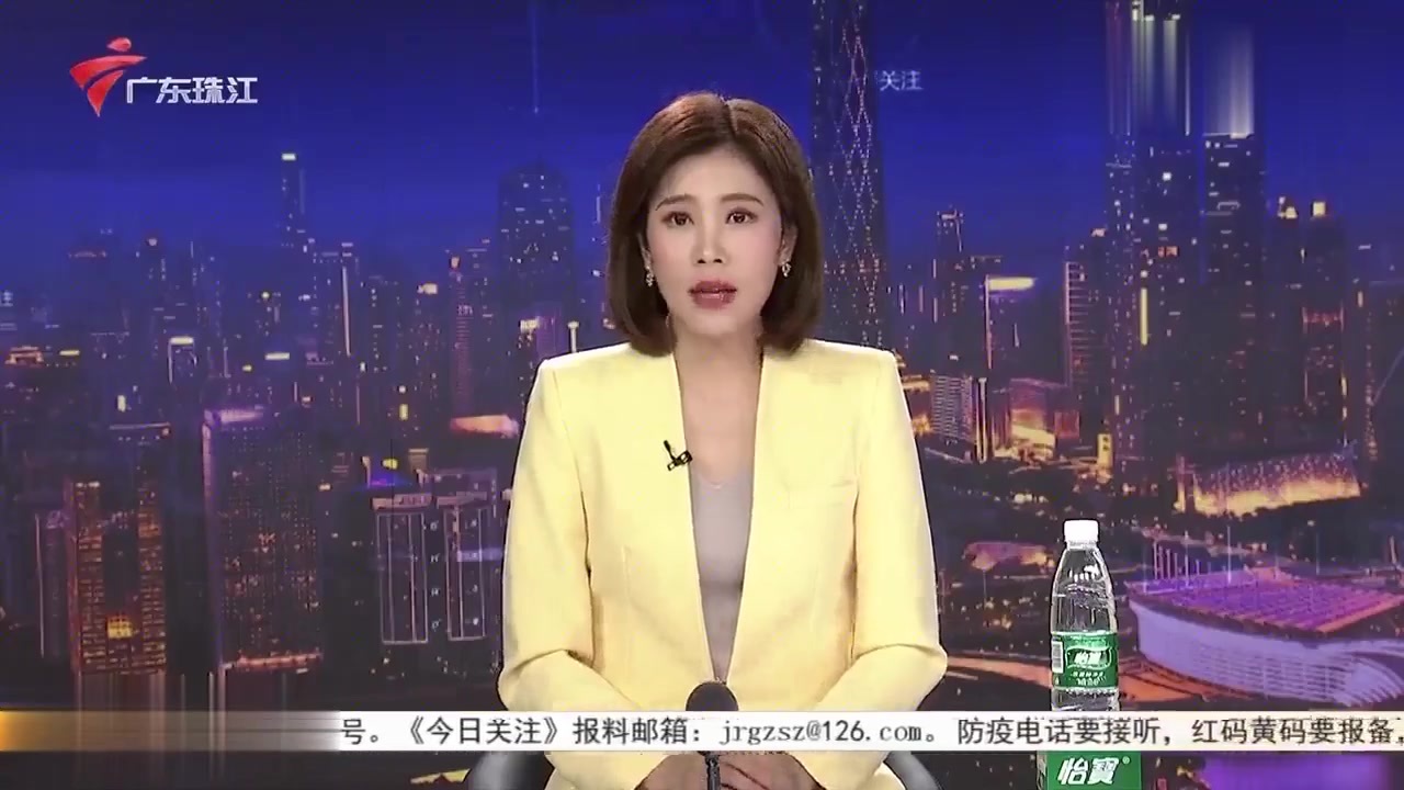 女子戴隐形眼镜10年角膜长满新生血管医生提醒