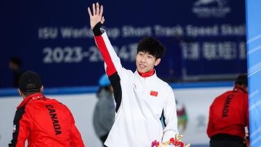 [短道速滑]孙龙、范可新收获铜牌