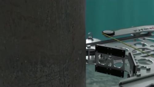 德国真不愧是机械强国,制作的线锯可以切割混泥土和钢管,真是无坚不摧