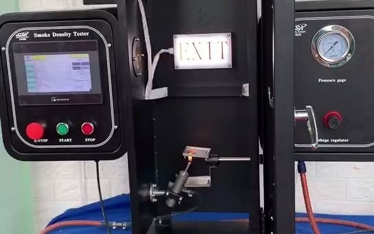 烟密度测试仪友情拍摄——上海诚卫仪器科技有限公司