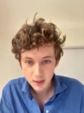 戳爷Troye Sivan最新直播全场视频!戳爷在直播中正式宣布个人全新...