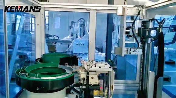 模内镶件机械手内部设置