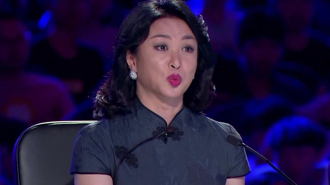 科技改变世界 大叔研发飞行器致力于空中交通观察团将如何抉择?