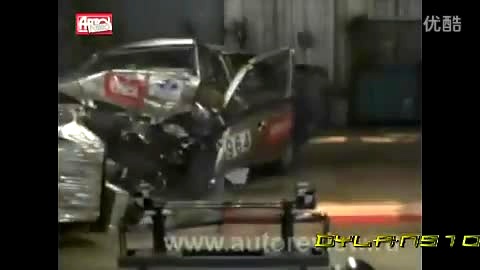 最差的碰撞测试 不安全的汽车