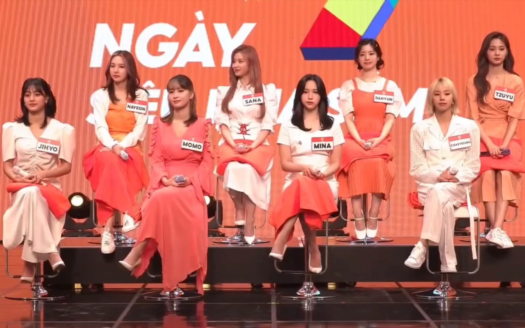 【TWICE】菲律宾虾皮9.9超级购物节 独家采访+游戏环节+问答环节+...