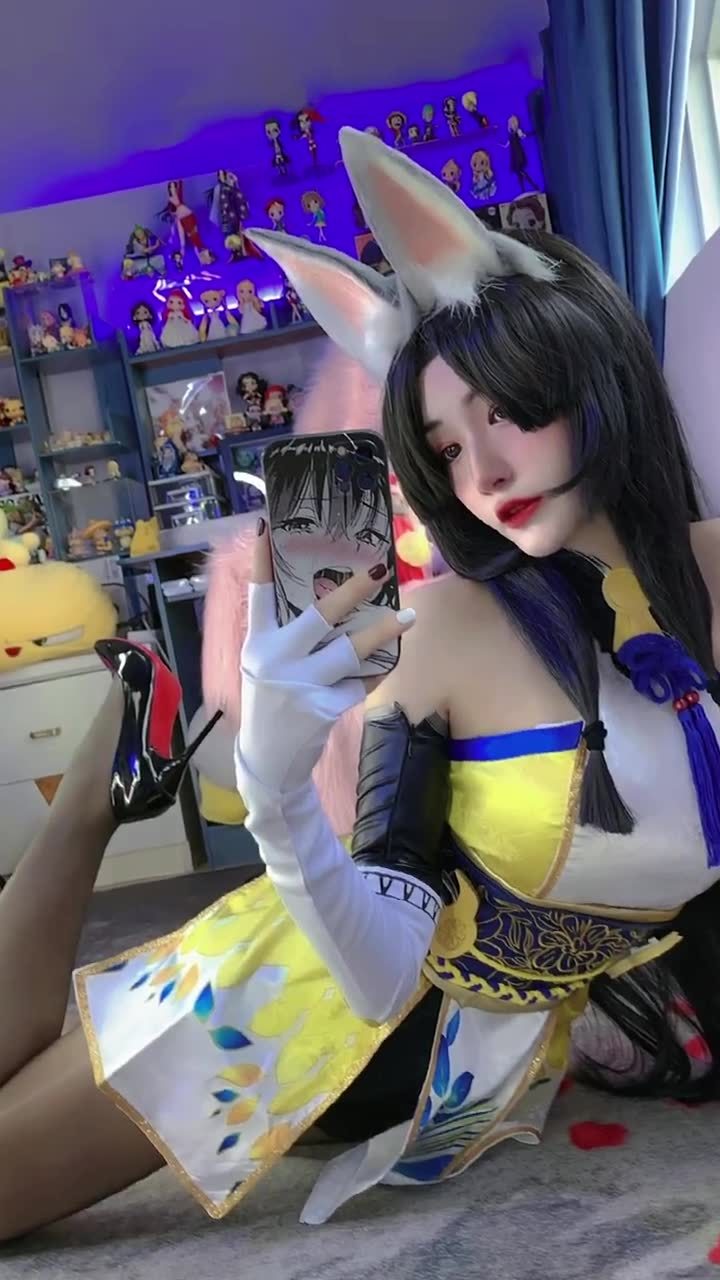 你看我几分像从前,这孩子打小腿就长