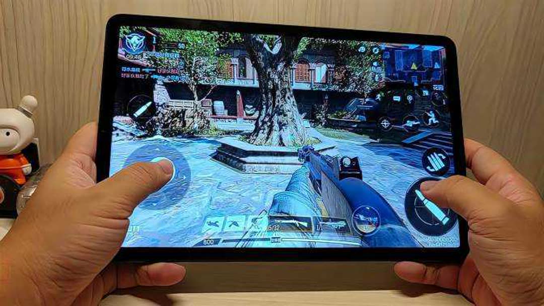 小米平板5Pro玩使命召唤,调高灵敏度却整错射击方式,更难了