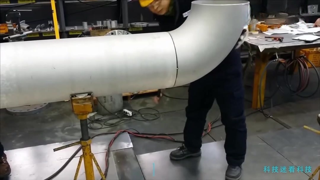 都说石油管道焊接按分钟算钱,这回让你看看石油管道怎么焊接