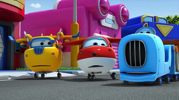 超级飞侠:皮皮运送的行李,竟是一只小猪,也太搞笑了吧!