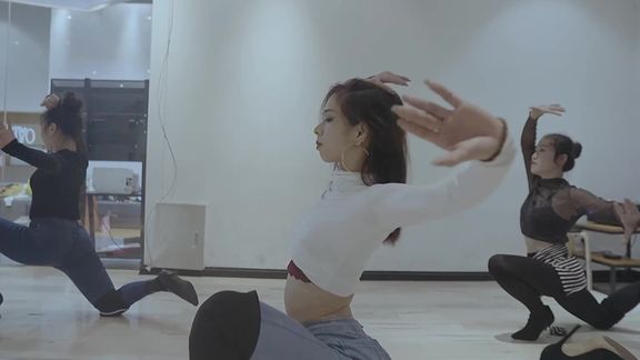 #舞蹈 新年快乐,今年大家的目标是啥