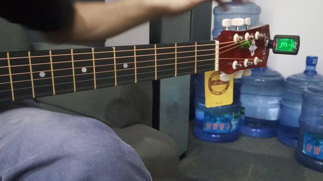 关于调音器指针不动