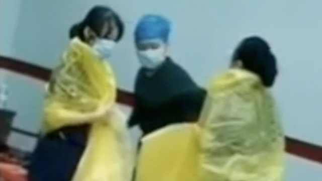 东北医护人员披塑料袋御寒:连续核酸采样9小时,衣服湿透