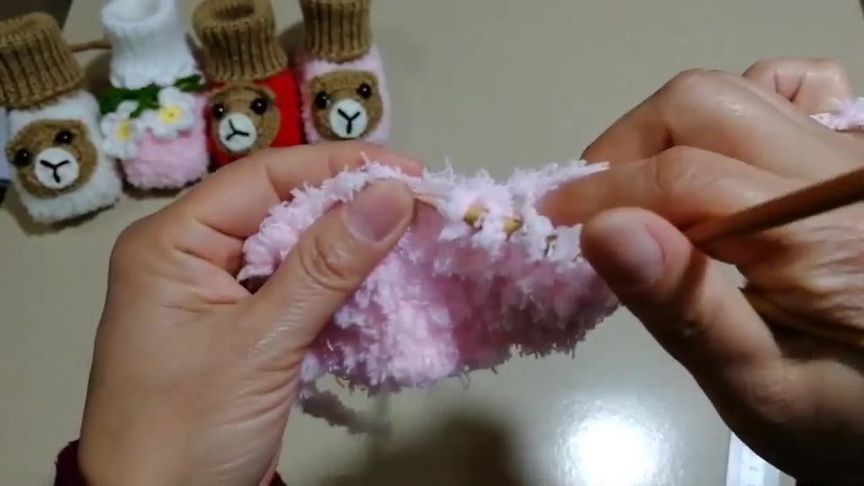 编织鞋子教学 绒绒线编织 可爱超萌婴儿宝宝鞋子