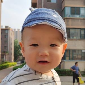 卖萌小安安 