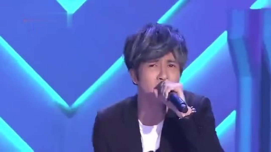 看见你的声音中国版第1季薛之谦深情演唱《你还要我怎样》