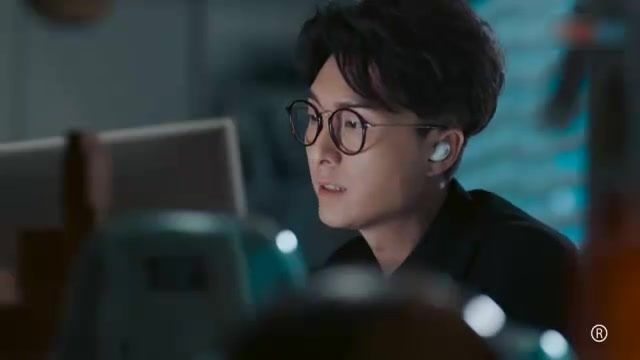 电脑天才就是不一样,这种操作还是第一次见,直接黑进别人电脑