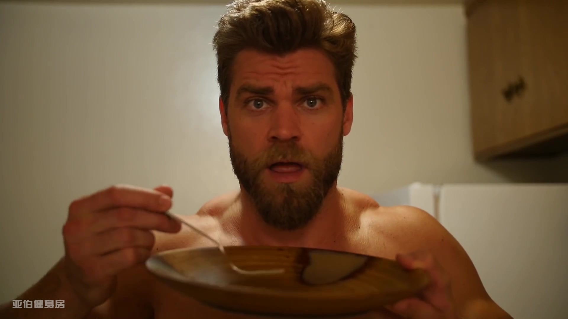 【Buff Dudes】我们尝试了一个月的间歇性禁食后