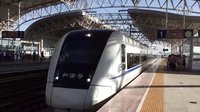 CRH1A型动车组入站