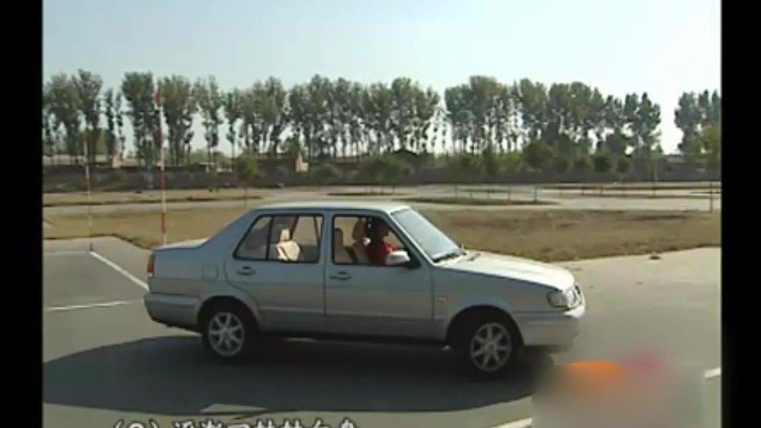 [汽车驾驶大百科]场地67 倒车进库