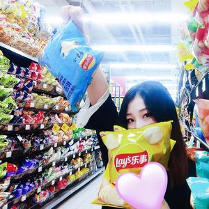 爱笑的大脸欣欣 