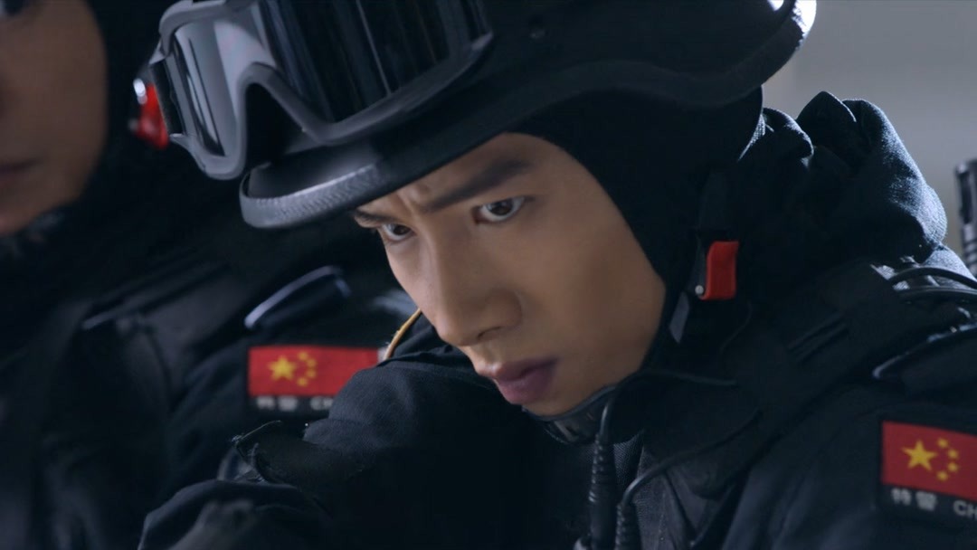 《你是我的城池营垒》邢克垒成功解救人质 猛虎队模拟训练大获全胜