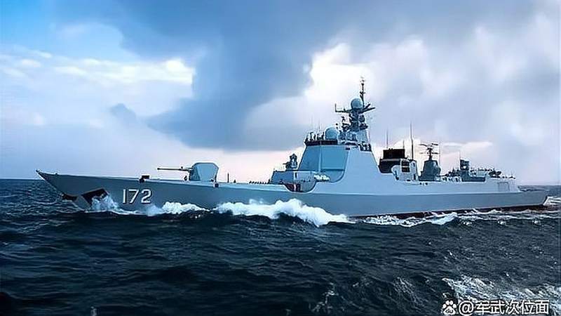 075级两栖攻击舰都能卖了?中国两大招牌战舰亮相俄罗斯防务展会