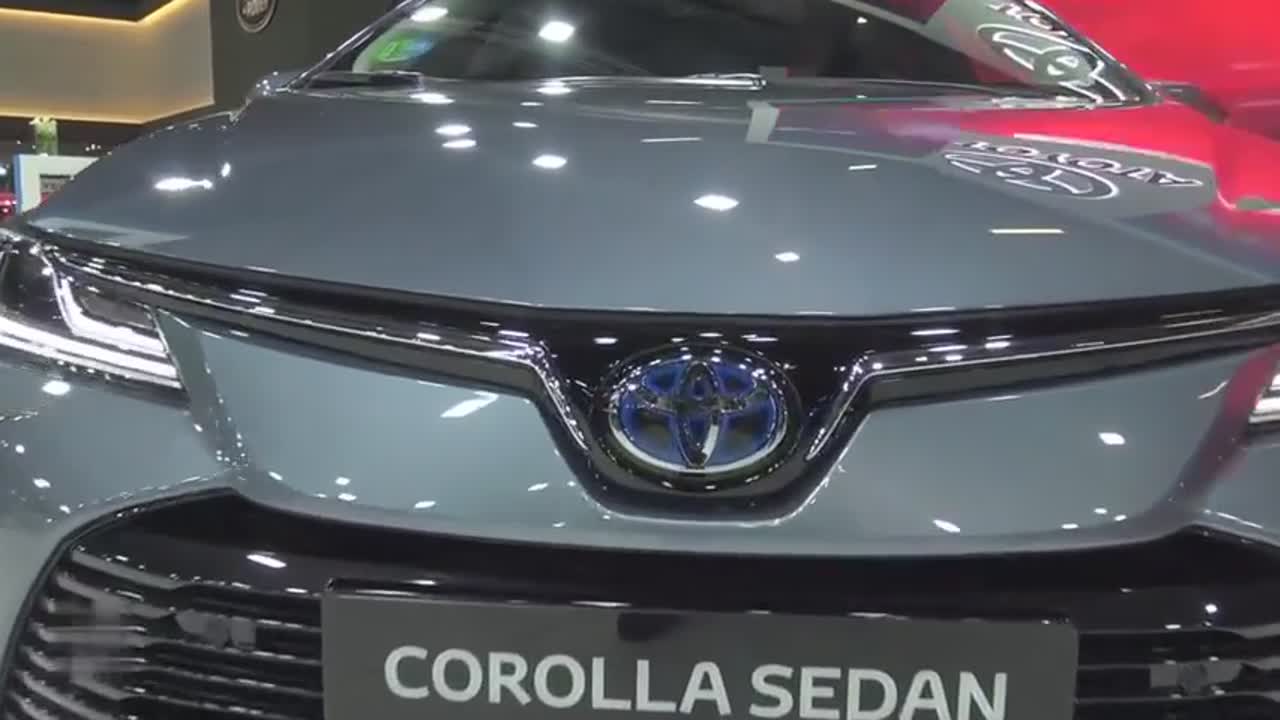 2020款丰田卡罗拉混动版详拍