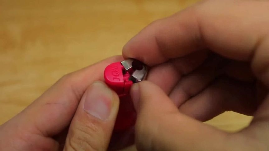 一个火机一个针管教你制作点火器