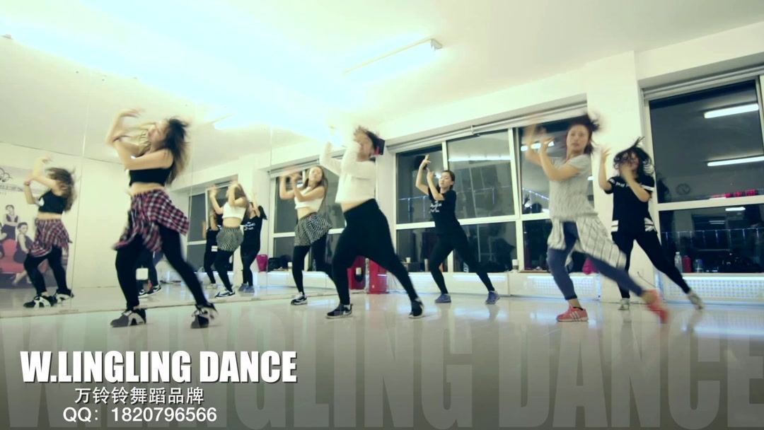 爵士舞教学视频 爵士舞基础教学视频 简单的爵士舞教学视频