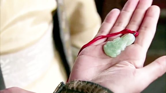 小泽自然不信管家,可看到了信物,就不由得他不信了