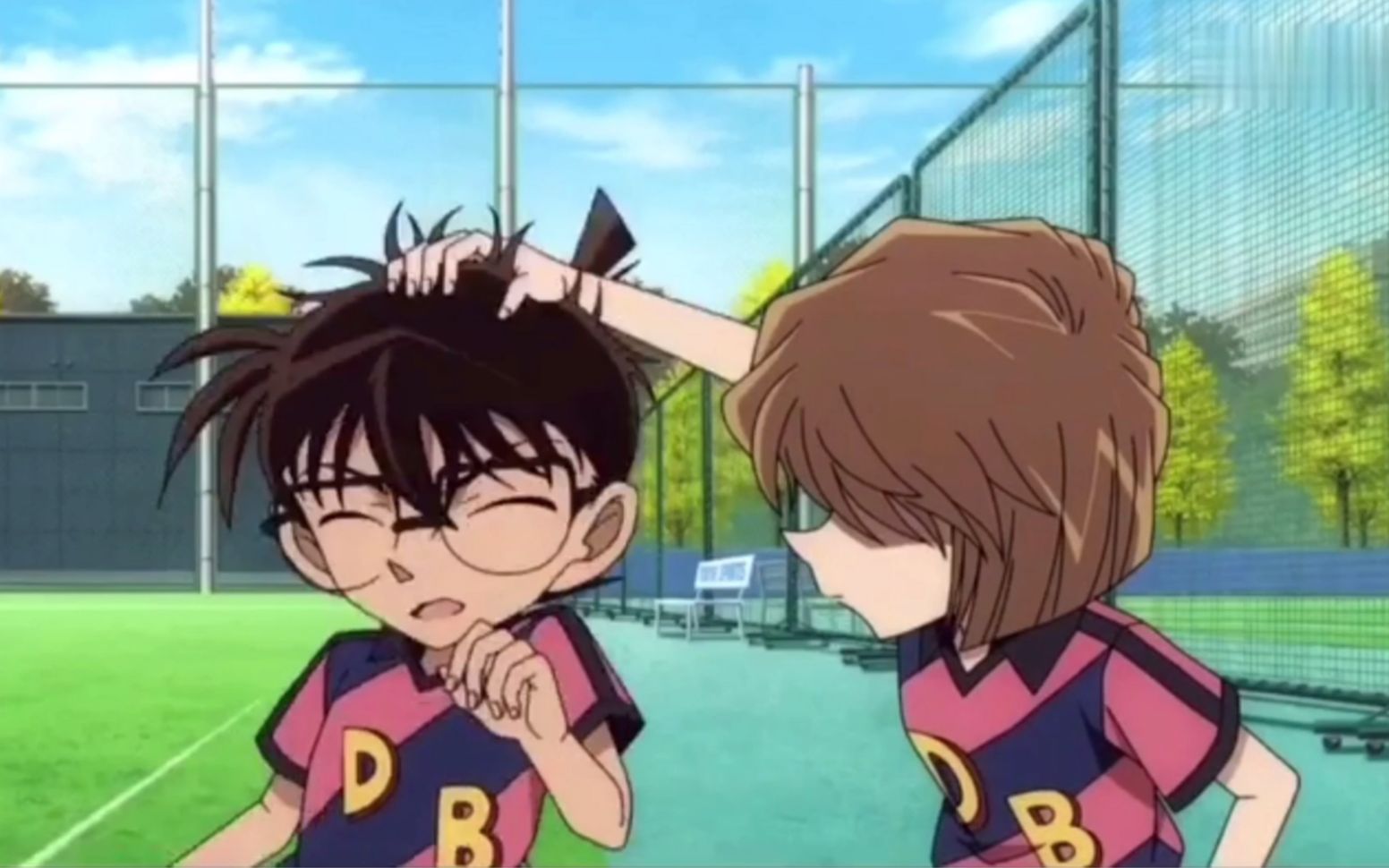 【名侦探柯南】看日漫学日语,当柯南的吐槽遭到了小哀的无情反杀,...