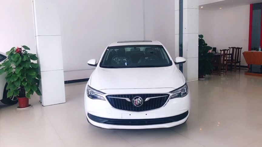 21款英朗四缸,七万多自动档带天窗又是合资车,经济省油配置丰富