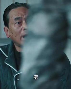 【谁说站在光里的才算英雄?#这段禁毒宣传短片让人泪目#】2021年,...