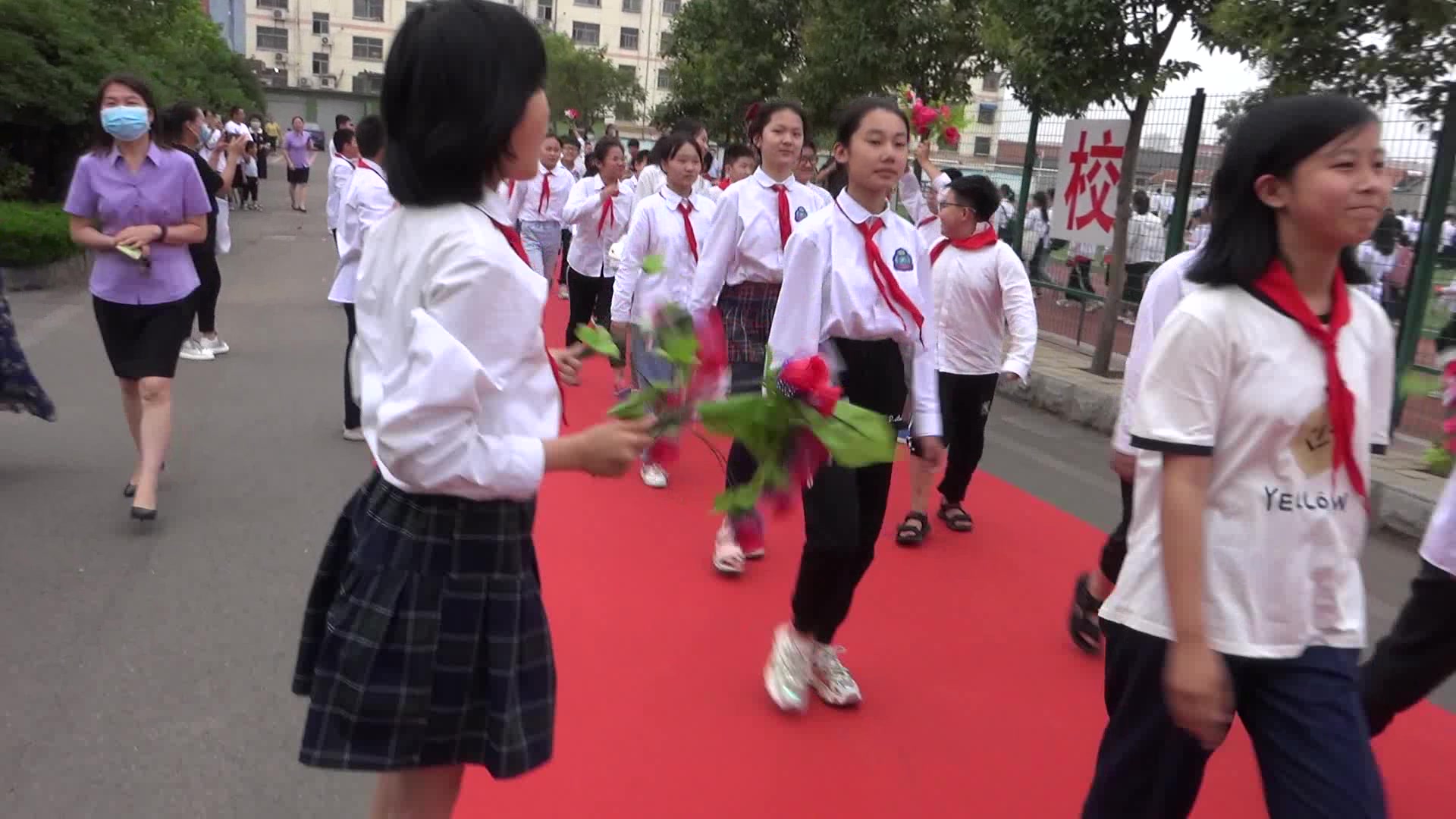 20200711莒南县第四小学2014级毕业典礼活动实录 (7)