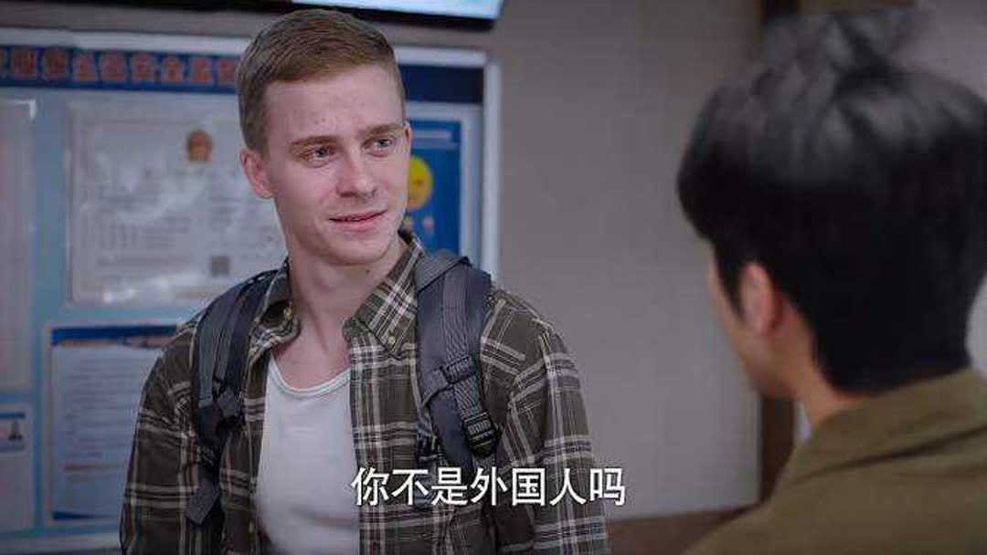 以家人之名:子秋以为老外不识字,用英语介绍菜,老外:我四川的