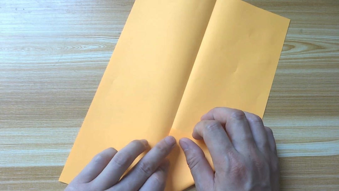 一根橡皮筋就能带飞的纸飞机 折纸教学