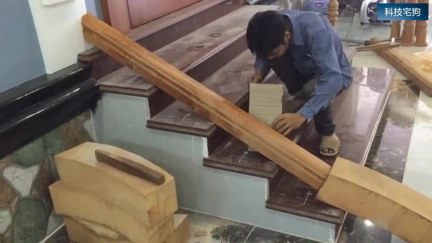 实木楼梯扶手安装过程,这种操作方法,...