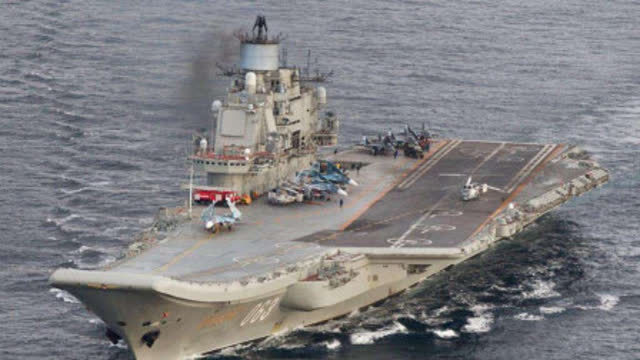 俄航母最新动态:维修过程一波三折,但2022年可以交付