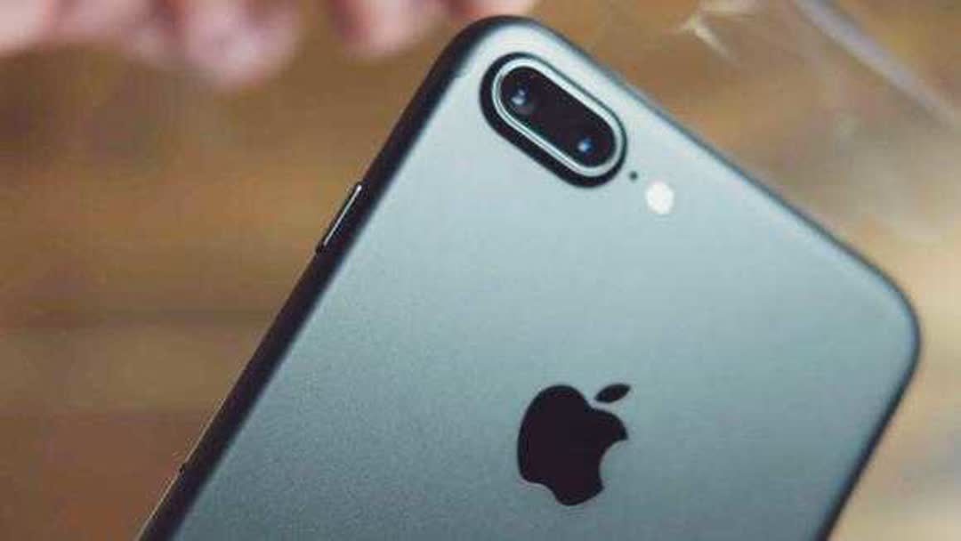 双卡双待iPhone曝光,售价仅仅4000多,估计要疯抢!