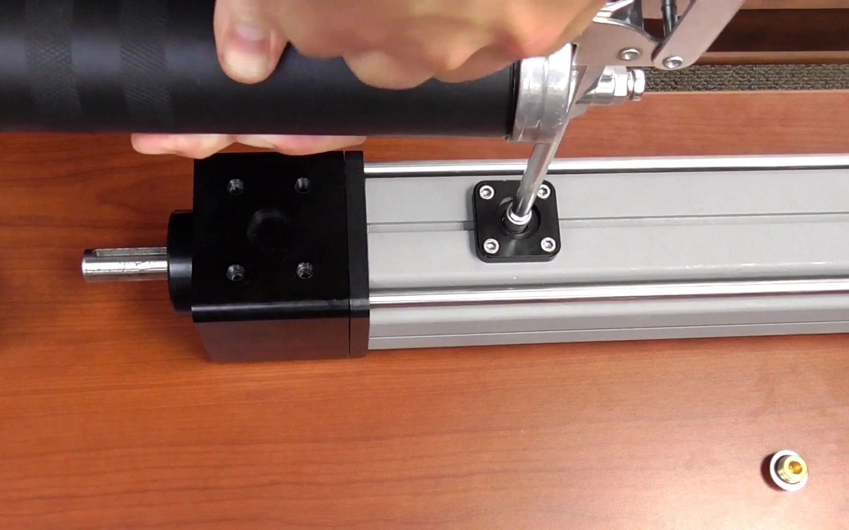 Exlar FTX系列 脂润滑电动缸润滑脂维护操作指导