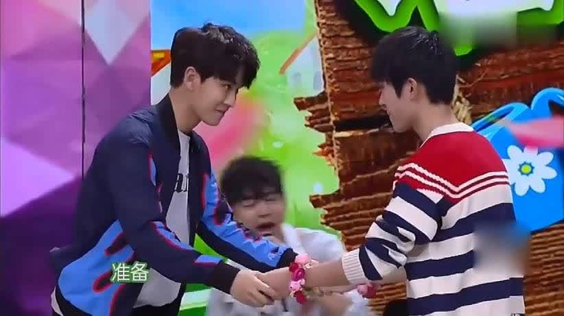 任嘉伦pk易烊千玺,会跳舞就是不一样