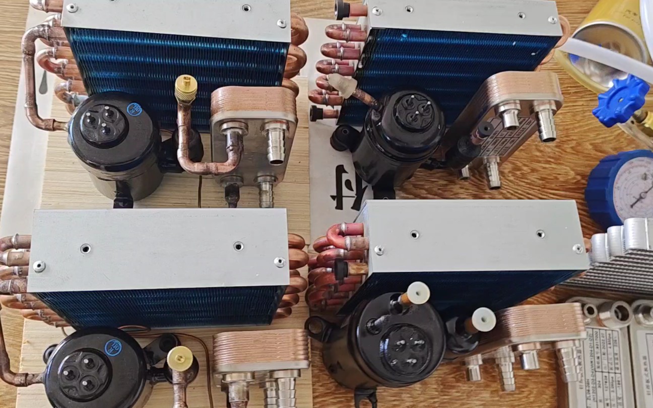 了12V直流电微型压缩机冷水机。12V60-120瓦变频调节。制冷量3.0+...