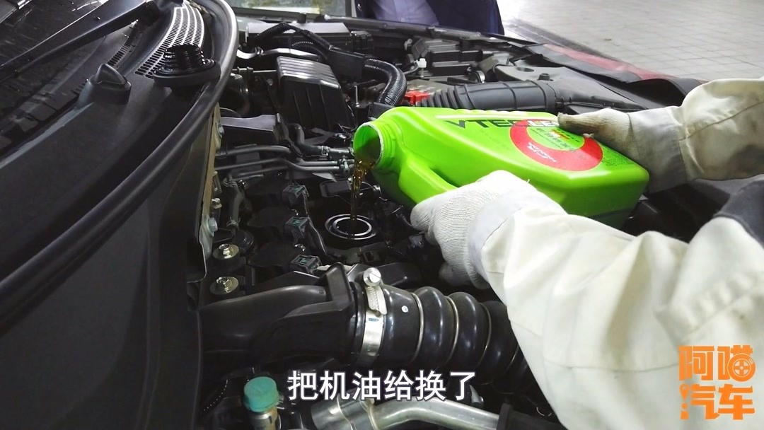 车子换机油后加速无力噪音变大,到底是什么原因,不少车主吃过亏