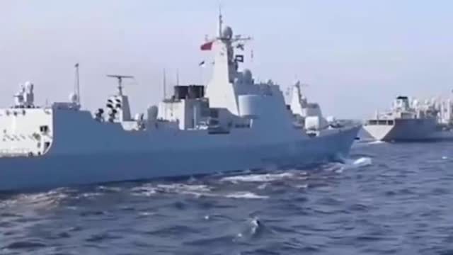 海军又开启下饺子模式,多艘056战舰同框亮相,总数量有望破百